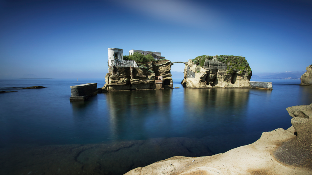 The Mystery and Fascination of Gaiola: Exploring the Submerged Park of ...